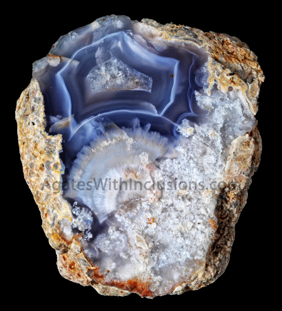 California – Agates With Inclusions