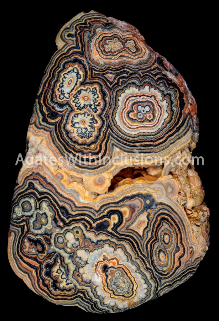Utah – Agates With Inclusions